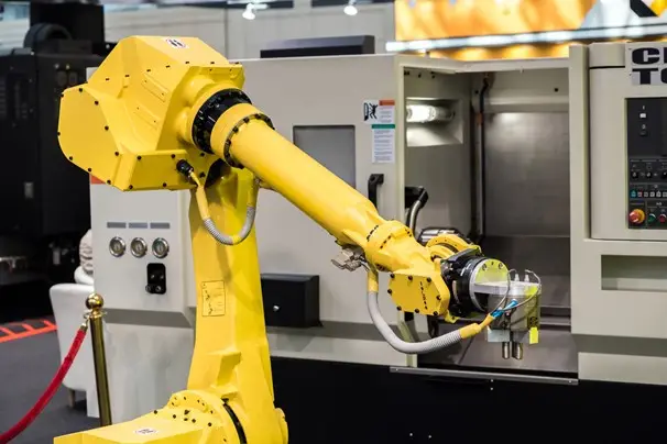 Cnc Robotics Cnc Machining And Automated Robots Rapiddirect